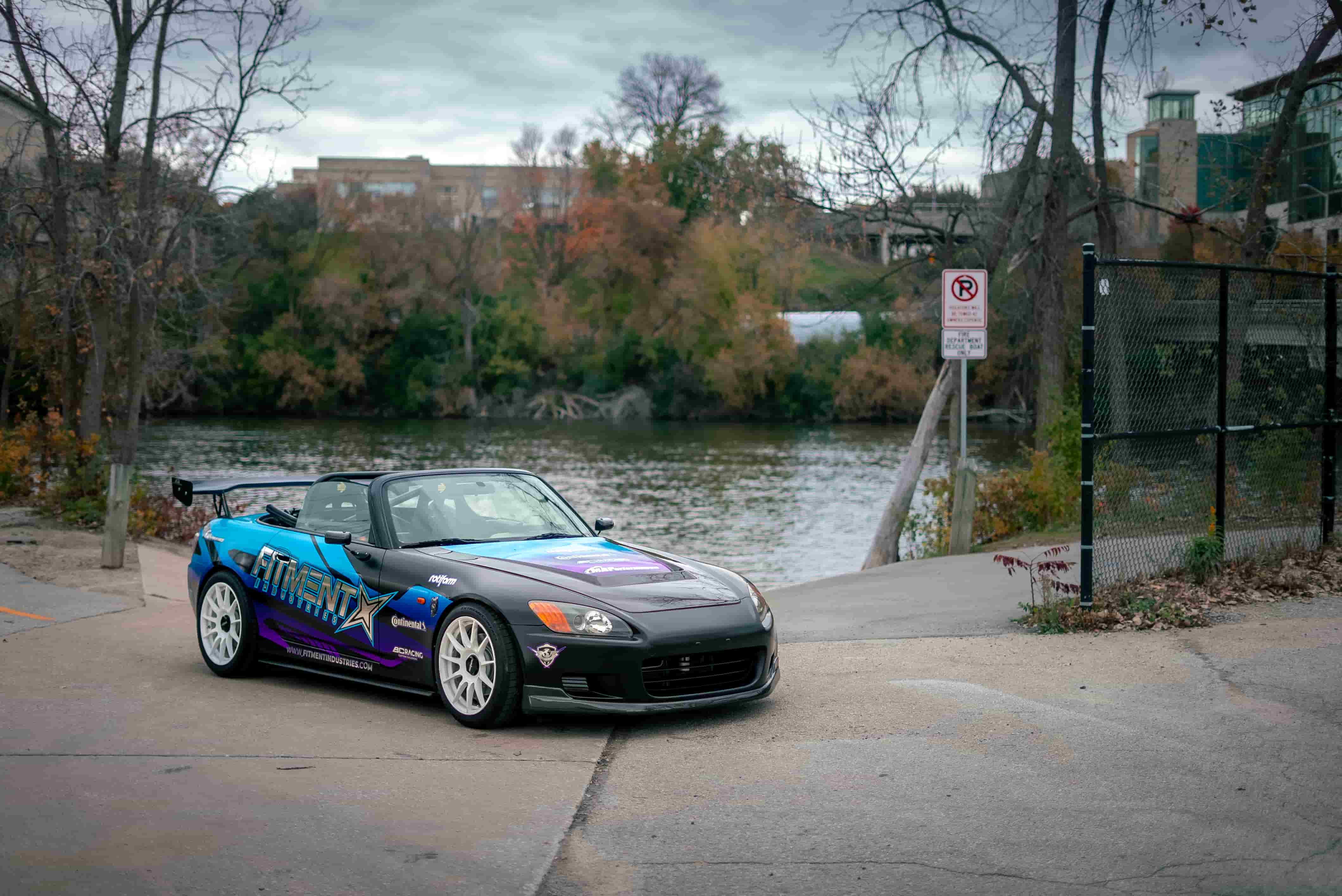 Why the Honda S2000 Is Still One of the Best Driver's Cars of All Time ...